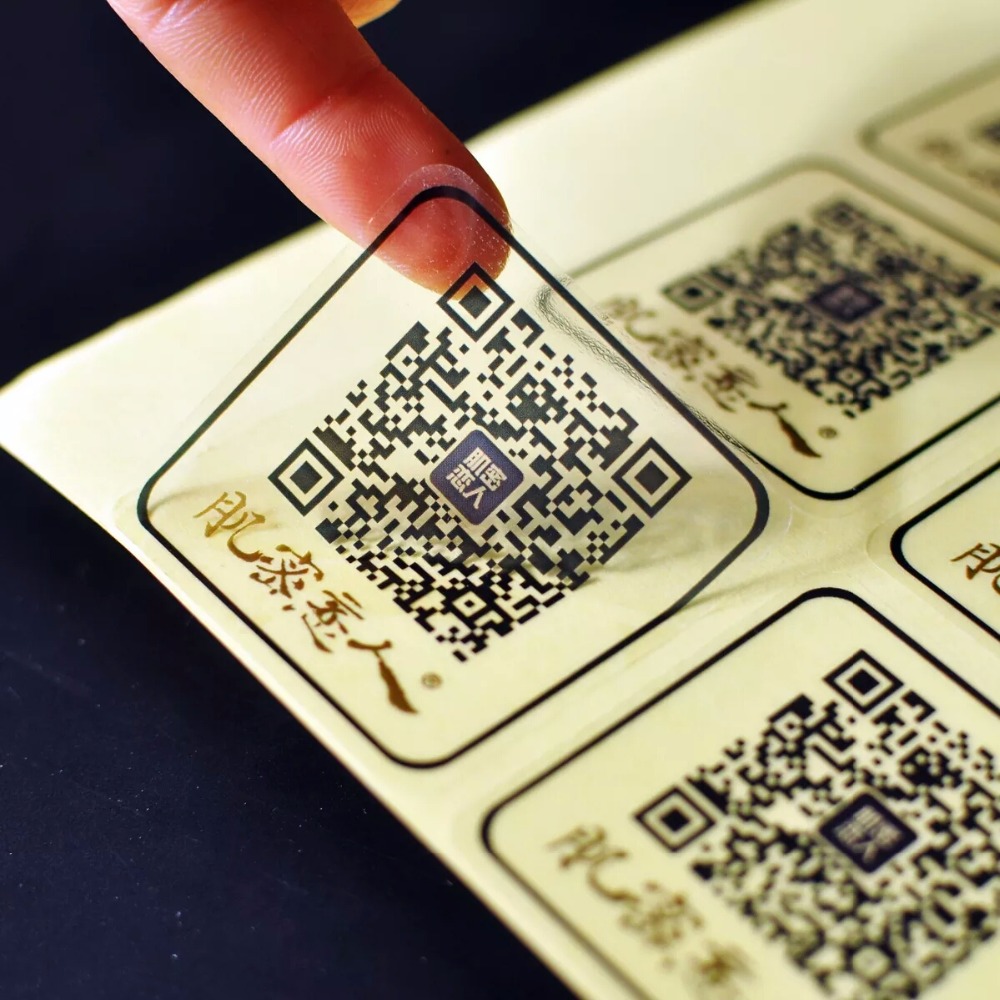 Nhãn decal nhựa trong suốt dạng vuông (300-500 nhãn) - Bao Bì Online BBN